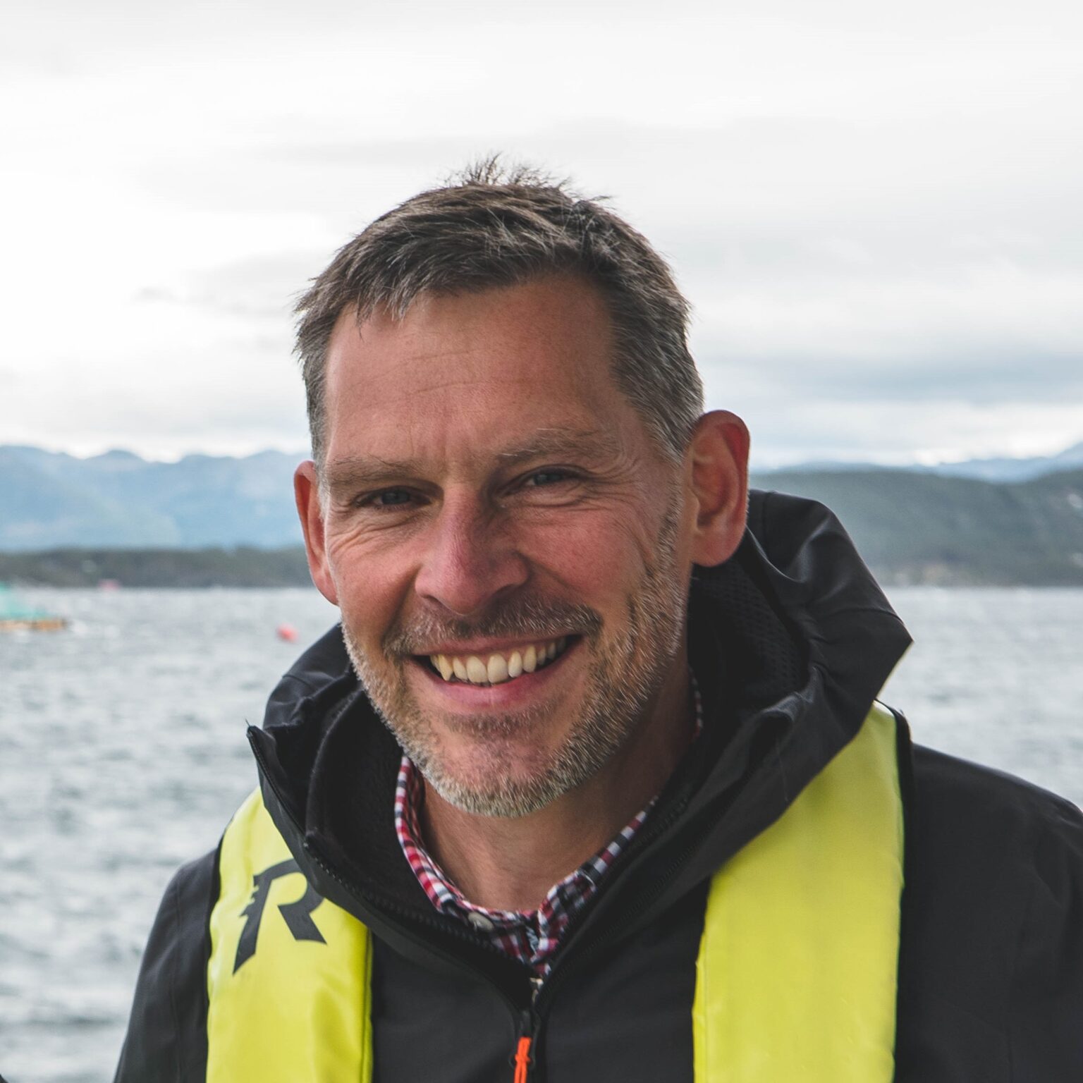 Hvor han har arbeidet de siste fem årene. Han er siviløkonom og har ...